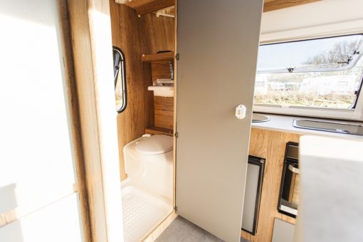 Lightweight 2 Berth Caravan With Bathroom | Freedom Jetstream First Class