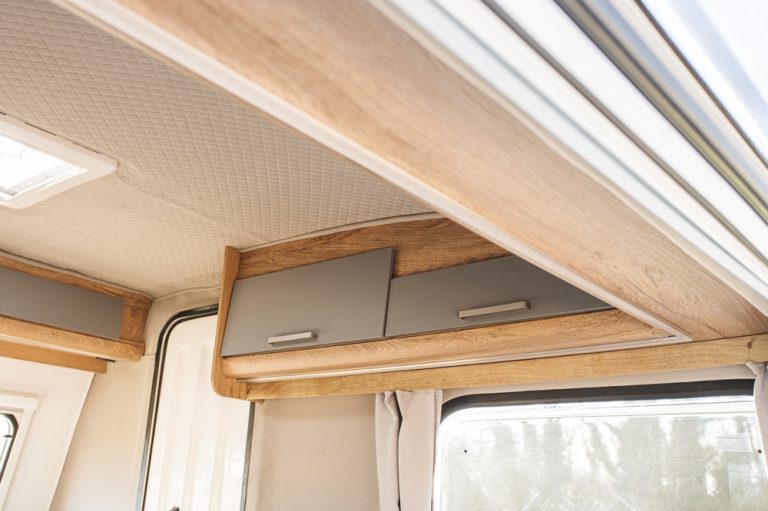 Lightweight 2 Berth Caravan With Bathroom | Freedom Jetstream First Class